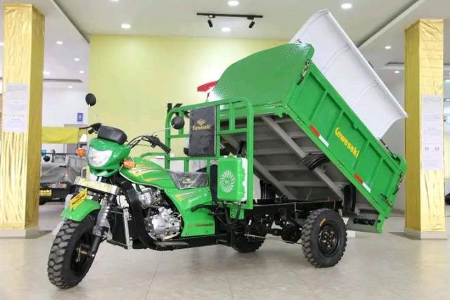 Moto Kaweseki Kupapata Luanda - Zunga
